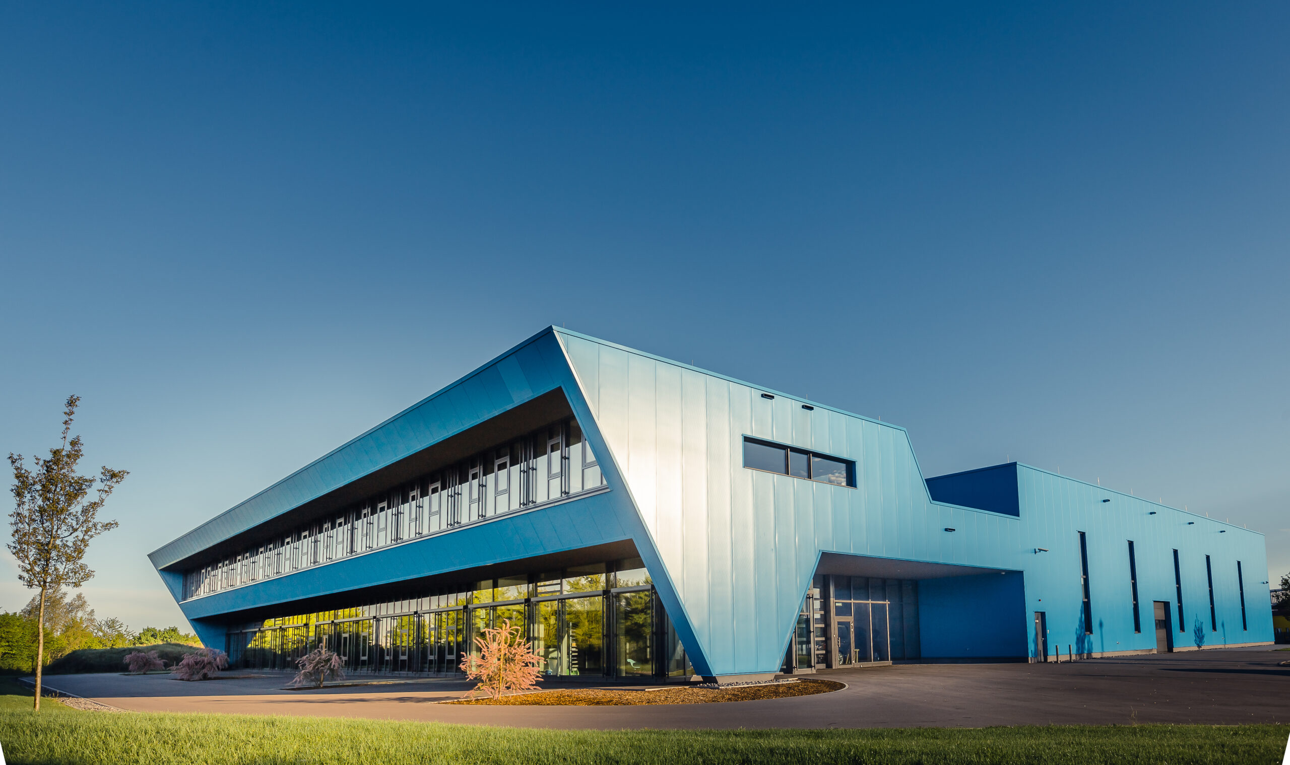 Wir machen automobile Mobilität möglich - Veigel GmbH + Co. KG